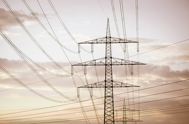 QUT - Power System Stability & Control with Renewables Microcredential